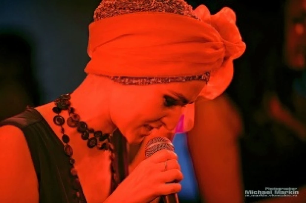 XENA в караоке #1 – Myband